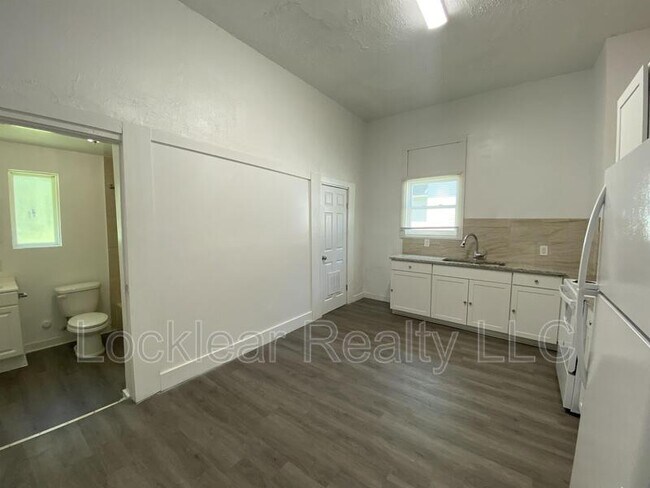 2328 Moncrief Rd - 2328 Moncrief Rd Jacksonville FL 32209 | Apartment ...