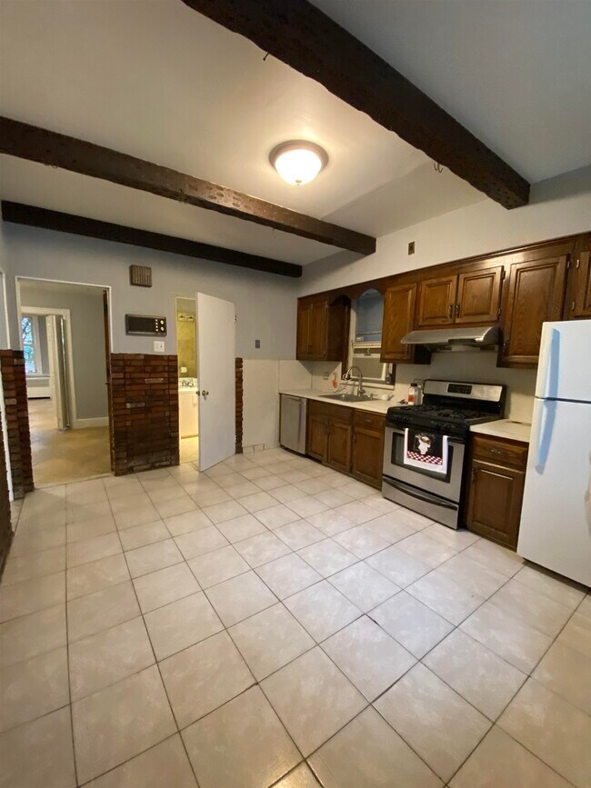 1205 23rd St - 1205 23rd St North Bergen NJ 07047 | Apartment Finder