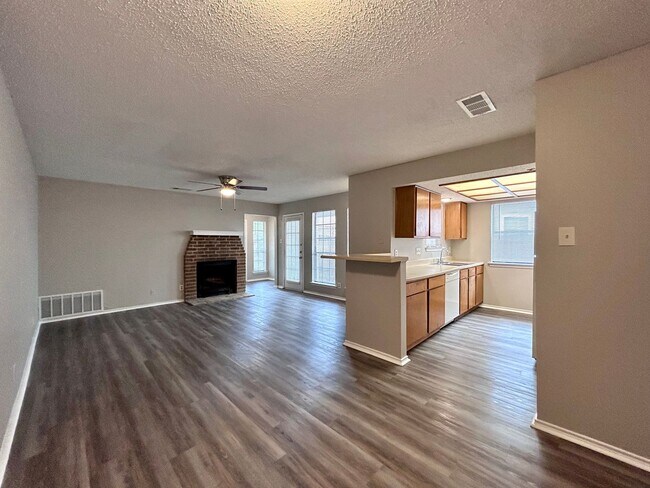9307 Kempler Dr - 9307 Kempler Dr Austin TX 78748 | Apartment Finder