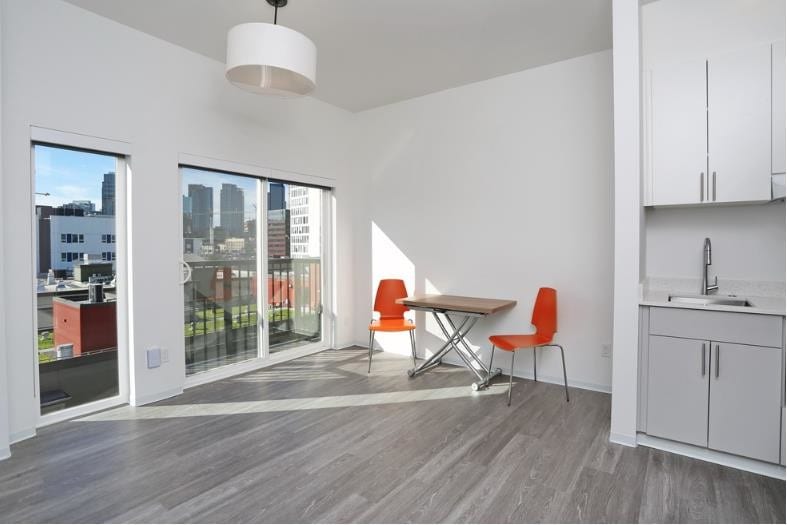 Derby SLU - 1210 Republican St Seattle WA 98109 | Apartment Finder