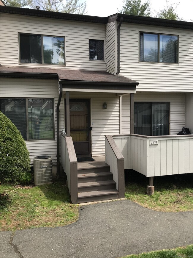 130 Cottonwood Rd - 130 Cottonwood Rd Newington CT 06111 | Apartment Finder