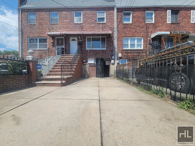 EVELETH ROAD - 179-15 Eveleth Rd Queens NY 11434 | Apartment Finder