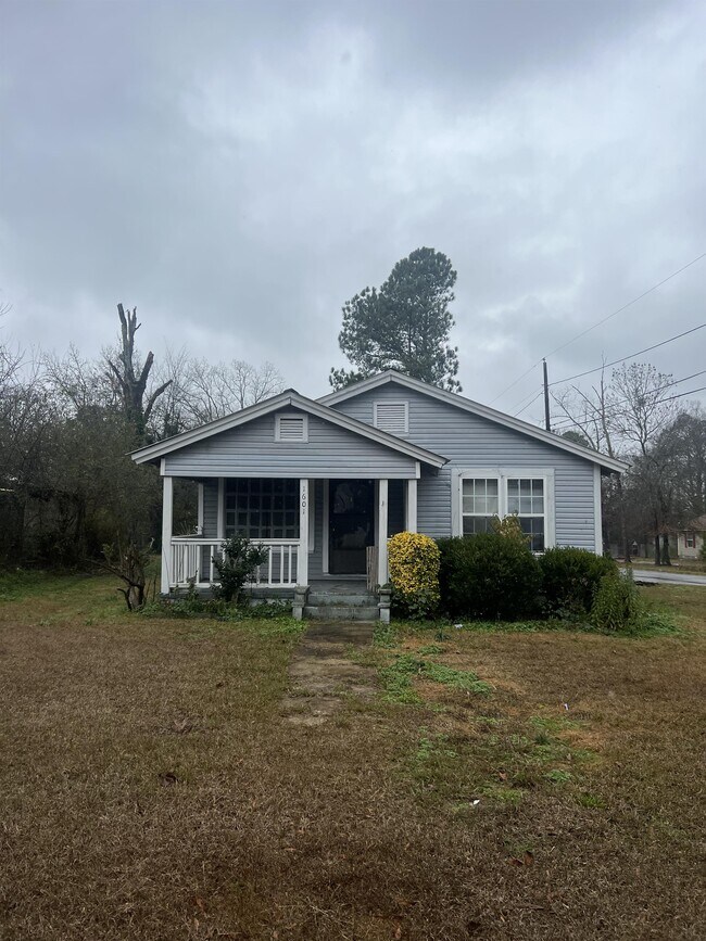 1601 Crest Ave - 1601 Crest Ave Gadsden AL 35904 | Apartment Finder