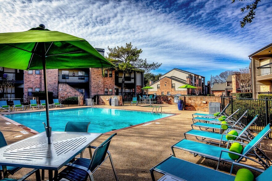 Spring Parc - 18250 Marsh Ln Dallas TX 75287 | Apartment Finder