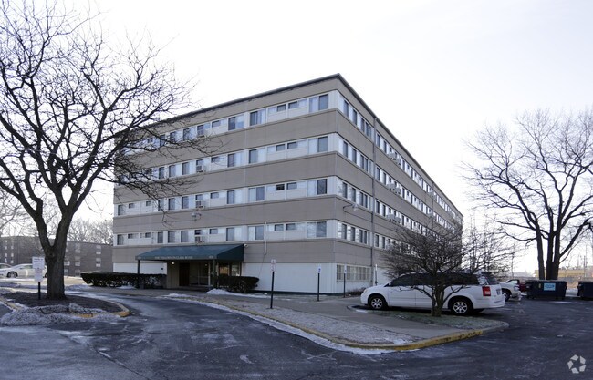 Willows on Clark Road - 435 Clark Rd Gary IN 46406 | Apartment Finder