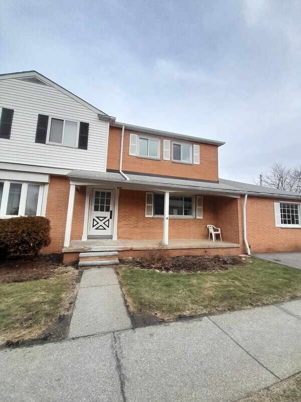 4752 Walford Rd - 4752 Walford Rd Warrensville Heights OH 44128 ...