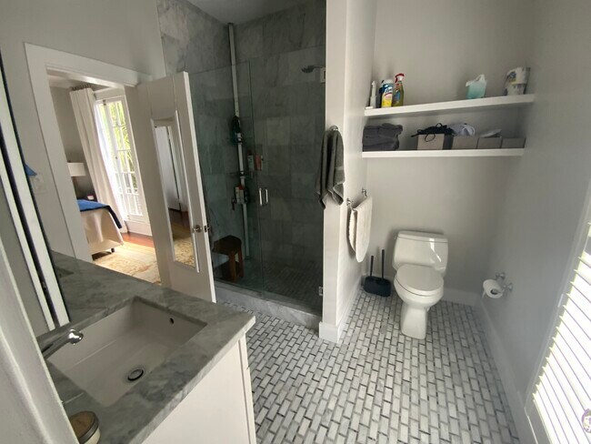 185 Walnut St - 185 Walnut St New Orleans LA 70118 | Apartment Finder