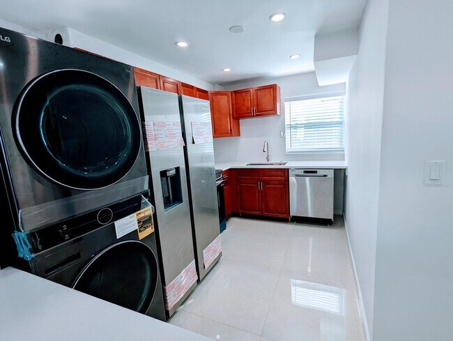 903 Upland Rd - 903 Upland Rd West Palm Beach FL 33401 | Apartment Finder