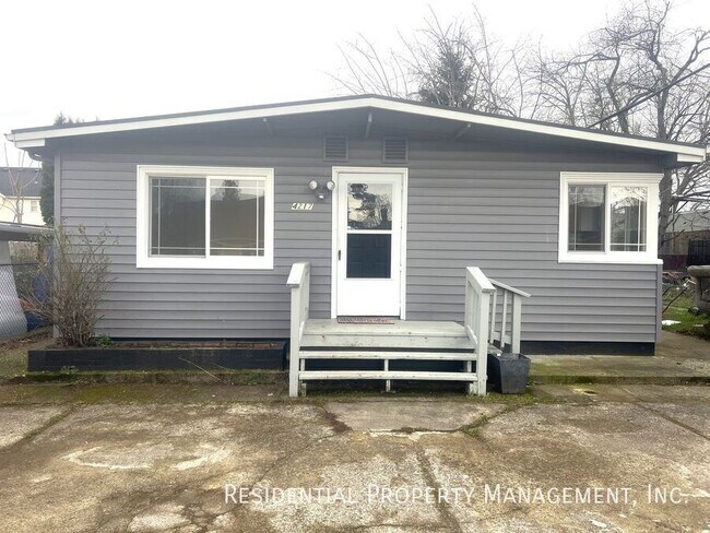 Portland Cottage - Single Level Home near ... - 4217 SE 91st Ave ...