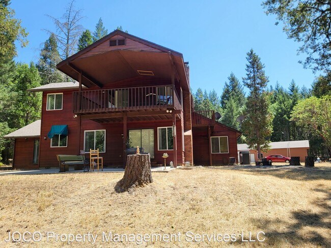 3 br, 2.5 bath House - 3017 Jump Off Joe C... - 3017 Jumpoff Joe Creek ...