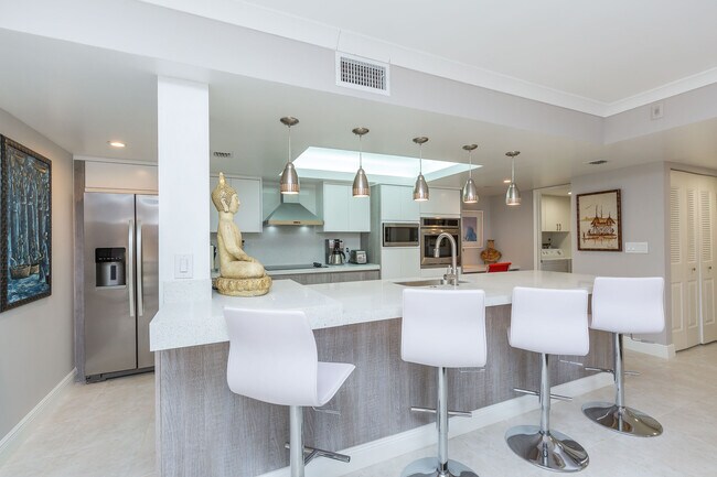 2455 Lindell Blvd - 2455 Lindell Blvd Delray Beach FL 33444 | Apartment ...