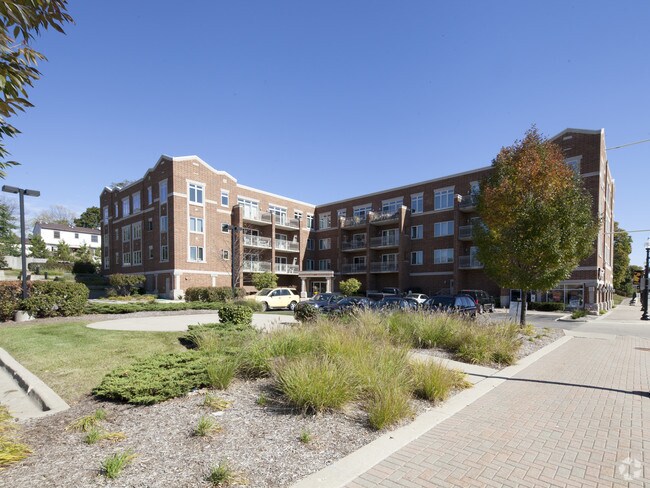 515 Main St - 515 Main St West Chicago IL 60185 | Apartment Finder