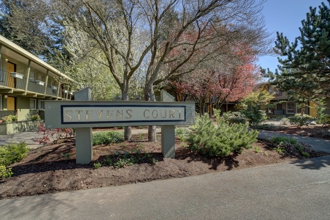 Steven's Court - 21521 73rd Pl W Edmonds WA 98026 | Apartment Finder