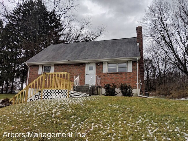 4 br, 1.5 bath House - 2524 Hill Street - 2524 Hill St Pittsburgh PA ...