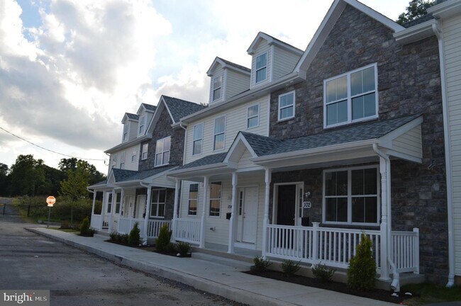 302 Maple St - 302 Maple St Ambler PA 19002 | Apartment Finder