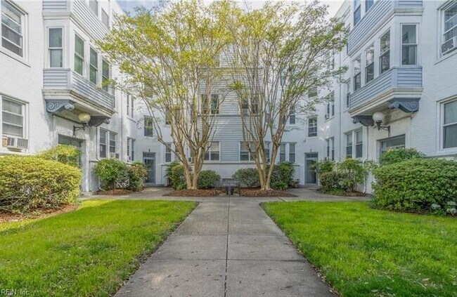 800 W Princess Anne Rd - 800 W Princess Anne Rd Norfolk VA 23517 ...