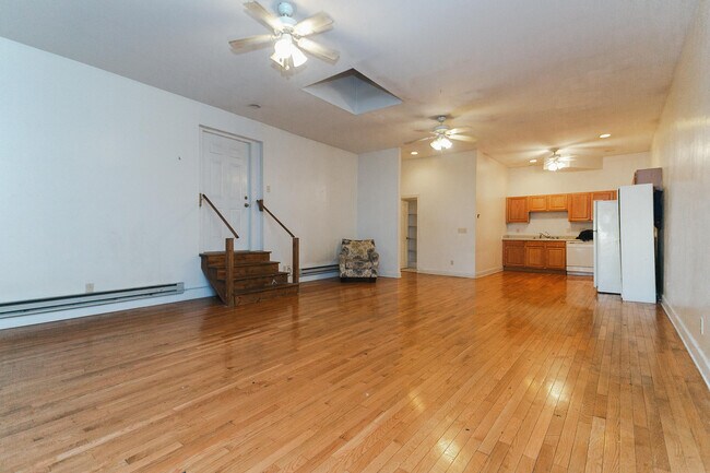 507 6th St - 507 6th St Racine WI 53403 | Apartment Finder