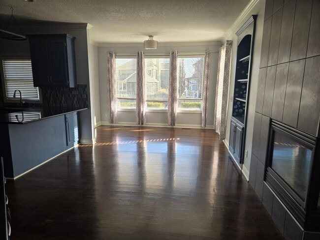 Beautiful Reserve at Heritage Park home!!! - 15665 S Rene St Olathe KS ...