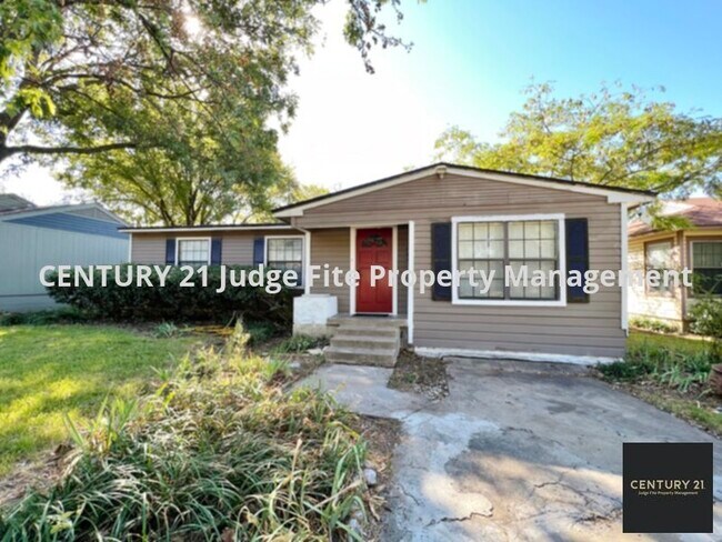 Charming 3/1 in Casa View Heights Ready Fo... - 2816 Encino Dr Dallas ...