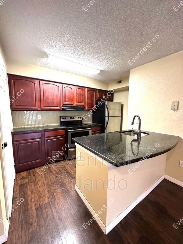 2201 Metropolitan Way - 2201 Metropolitan Way Orlando FL 32839 ...