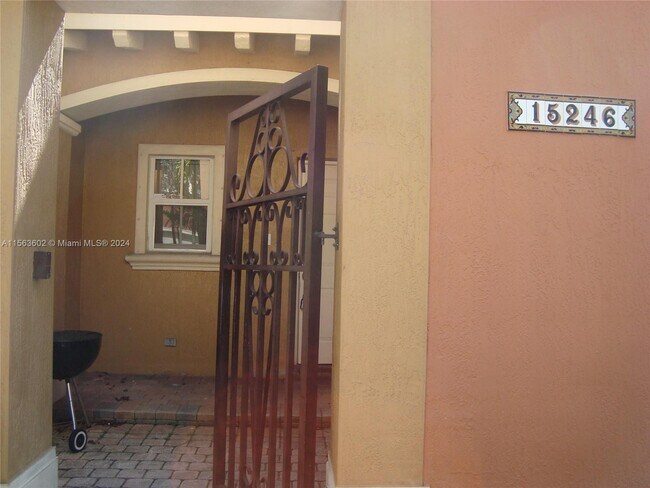 15246 SW 30th Terrace - 15246 SW 30th Terrace Miami FL 33185 ...