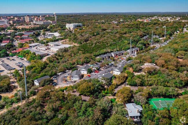 The Timbers - 900 Peques St San Marcos TX 78666 | Apartment Finder
