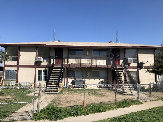 3 bedroom in Fresno CA 93704 - 19 E Saginaw Way Fresno CA 93704 ...