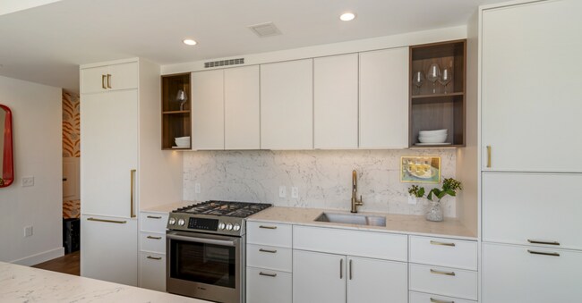 200 Stuart St - 200 Stuart St Boston MA 02116 | Apartment Finder