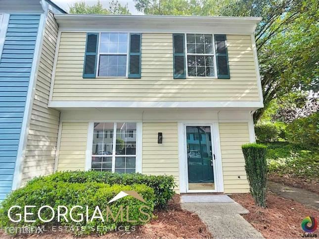 2 br, 2 bath House - 3008 R Queen Anne Court - 3008 Queen Anne Ct ...