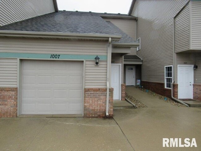 1007 Mallard Way - 1007 Mallard Way Washington IL 61571 | Apartment Finder