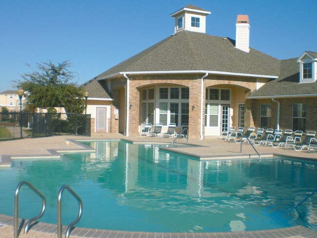 Park at Kirkstall - 300 Kirkstall Dr Houston TX 77090 | Apartment Finder