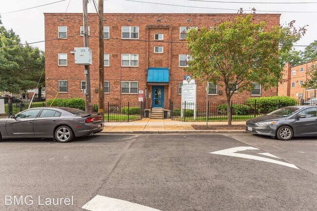 3 br, 2 bath House - 2900 Pomeroy Rd SE (#... - 2900 Pomeroy Rd SE ...