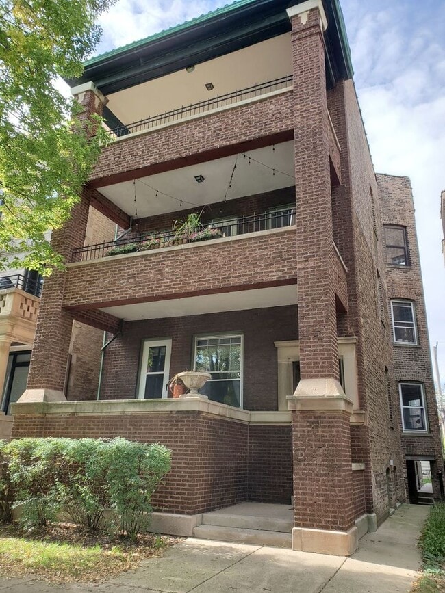 3646 N Magnolia Ave - 3646 N Magnolia Ave Chicago IL 60613 | Apartment ...