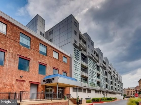 2702 Lighthouse Pt E - 2702 Lighthouse Pt E Baltimore MD 21224 ...
