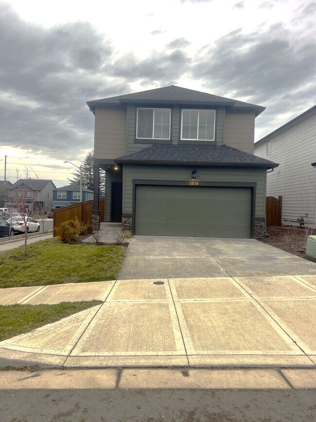 Beautiful Home located in Brookside at Ple... - 3535 SW Snowberry Ave Gresham OR 97080 ...