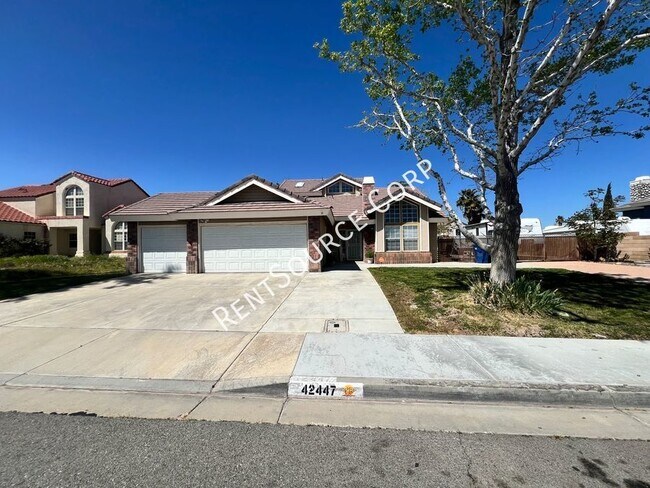 4 Bedroom Single Story Home for Rent in We... - 42447 Surrey Ct Quartz ...