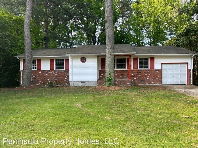 4 br, 1.5 bath House - 135 Linbrook Drive - 135 Linbrook Dr Newport ...