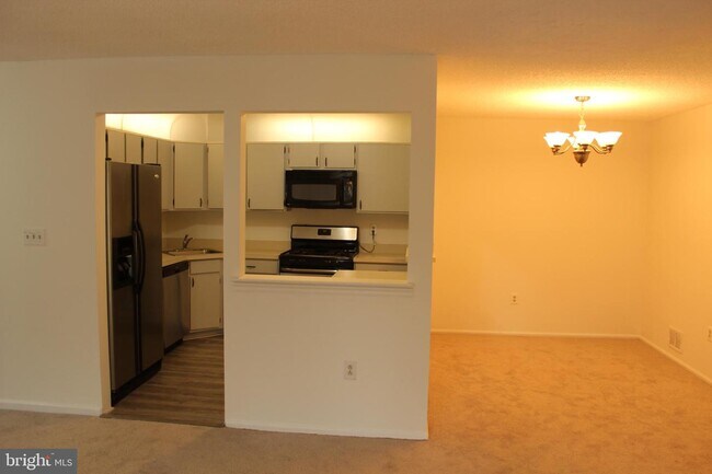 5 Mulberry Ct - 5 Mulberry Ct Trenton NJ 08619 | Apartment Finder