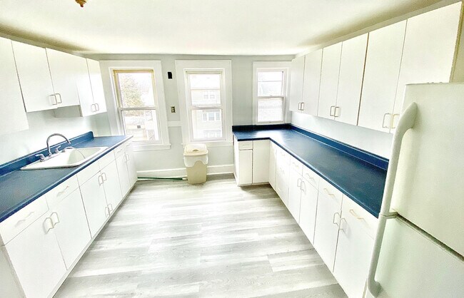 53 Noble St - 53 Noble St Stratford CT 06614 | Apartment Finder