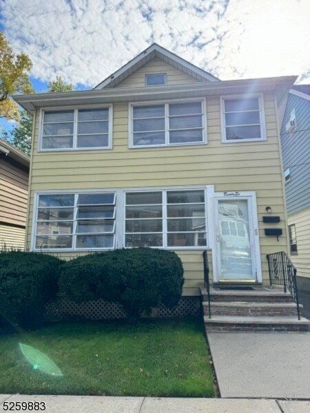 26 Ward Pl - 26 Ward Pl Montclair NJ 07042 | Apartment Finder