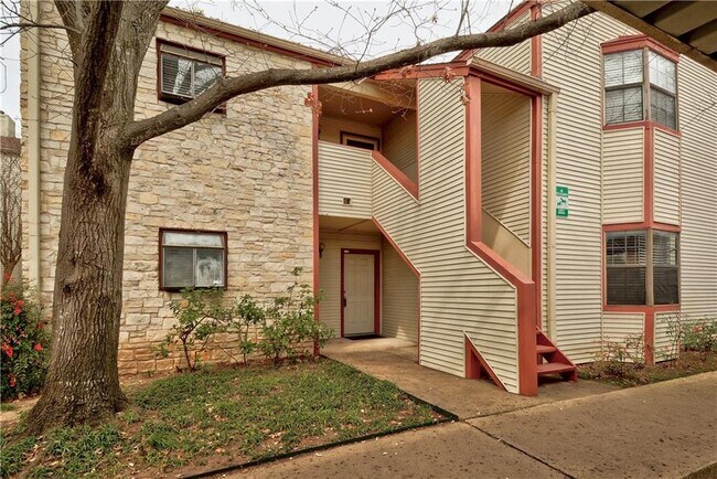 1510 W N Loop Blvd - 1510 W N Loop Blvd Austin TX 78756 | Apartment Finder