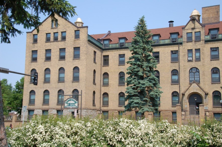Stonehouse Square - 215 Broadway St NE Minneapolis MN 55413 | Apartment ...