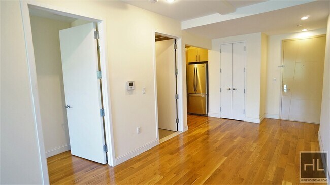 BEAUTIFUL 1 LARGE BEDROOM/ LARGE PRIVATE ... - 3030 Middletown Rd The ...