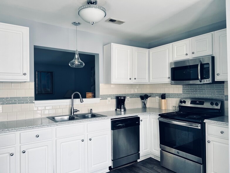 1525 Pine Brook Ct - 1525 Pine Brook Ct Greenville NC 27858 | Apartment ...