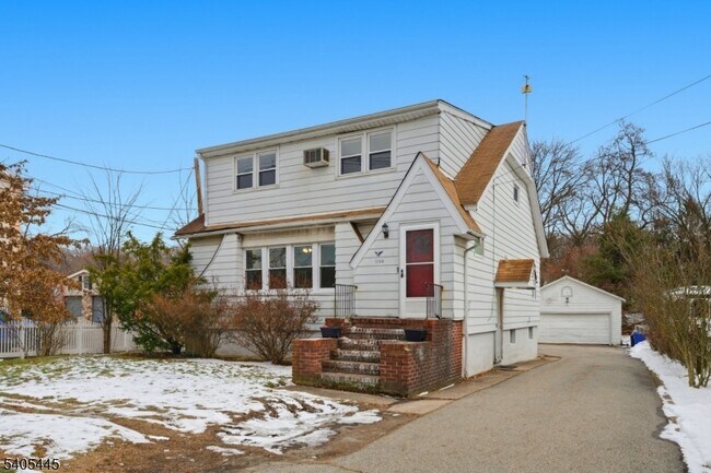 1133 Goffle Rd - 1133 Goffle Rd Hawthorne NJ 07506 | Apartment Finder