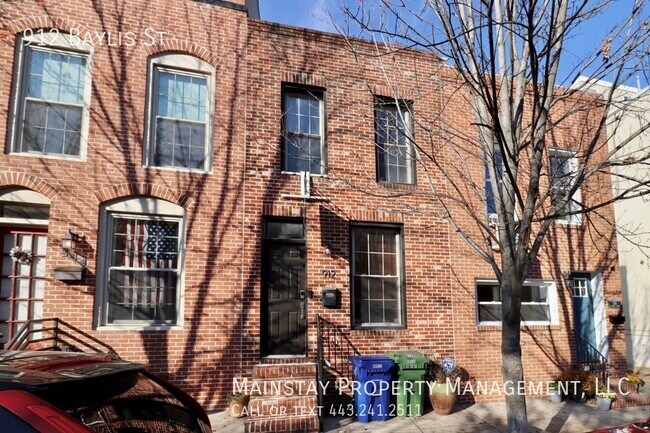2 Bedroom Rowhome w/ Rooftop Deck! - 912 Baylis St Baltimore MD 21224 ...