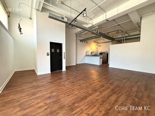 Large first floor loft downtown! - 934 Broadway Blvd Kansas City MO ...