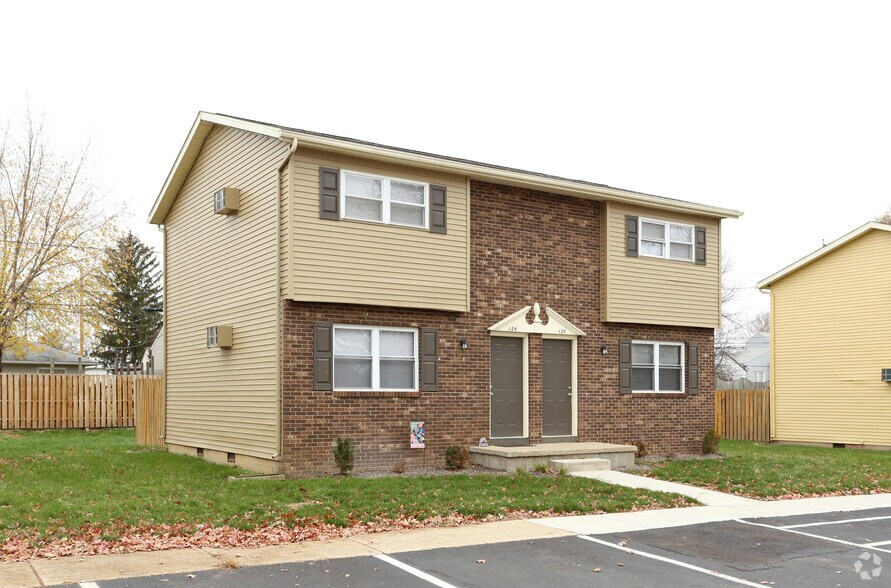 Woodview Estates - 109-194 Caroline Ct Circleville OH 43113 | Apartment ...