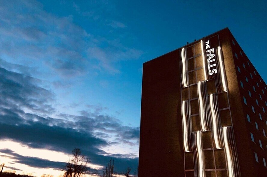 The Falls at Roland Park - 1190 W Northern Pky Baltimore MD 21210 ...