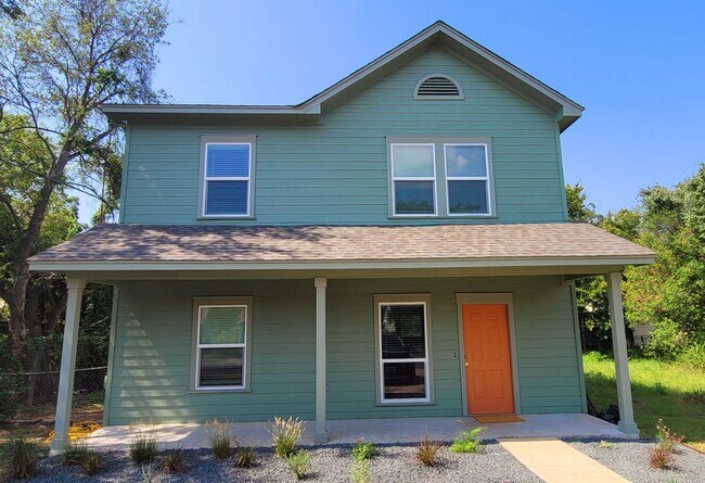 4 Bed 2 bath home in East Austin - Great l... - 6301 Crumley Ln Austin ...
